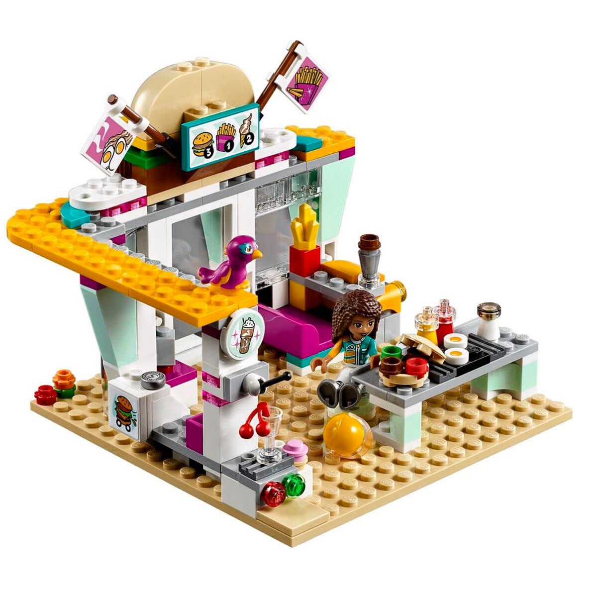 LEGO Friends - O Restaurante com Cine Drive In (41349) - 345 Peças